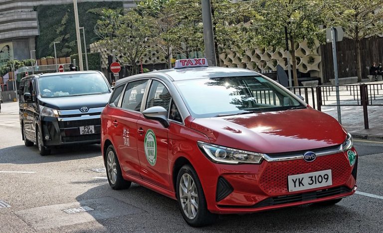 From Red to Blue: A Colourful Guide to taking a Hong Kong Taxi - Hong ...